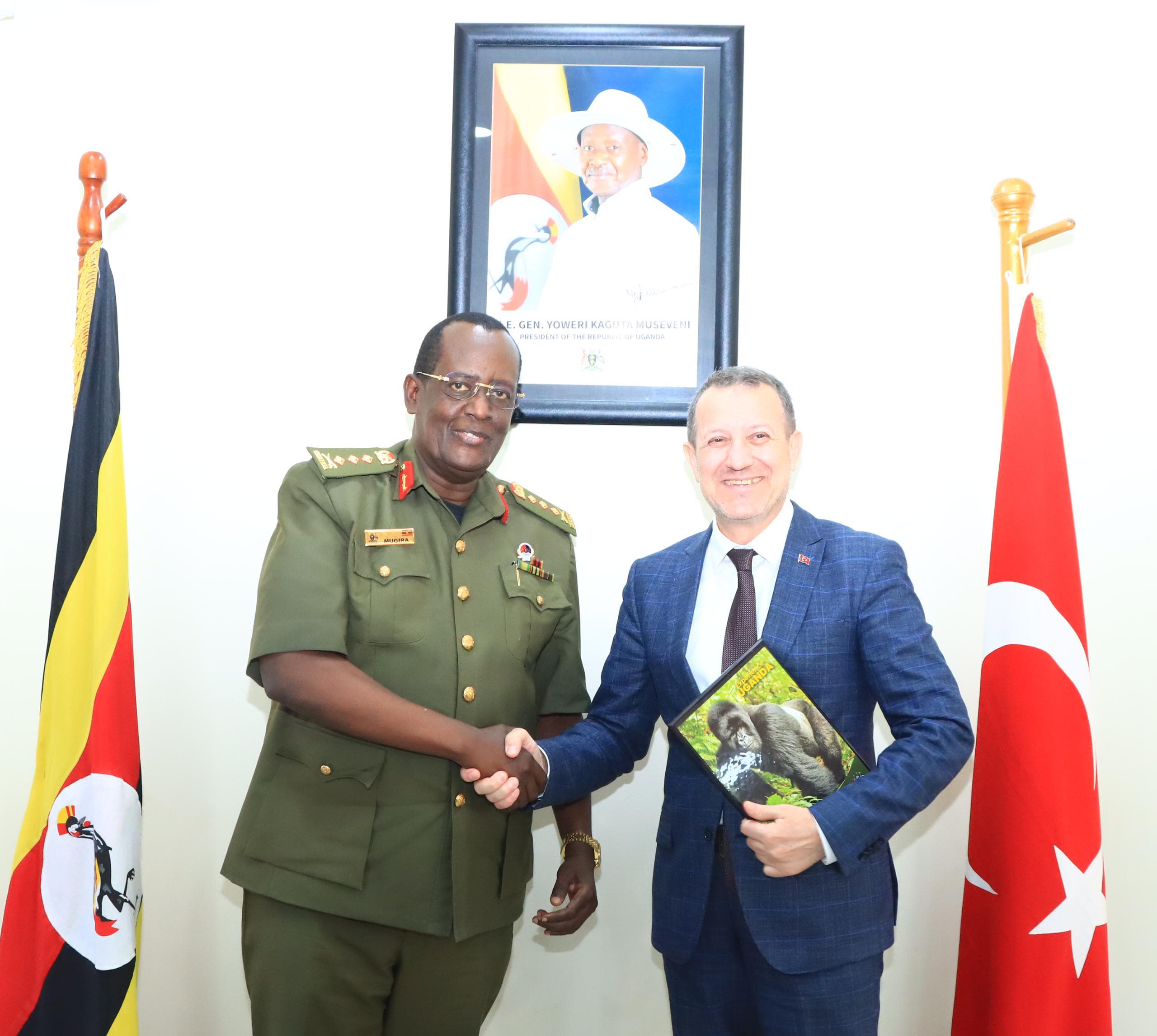 Uganda and Turkiye Strengthen Defence Ties - Plus News